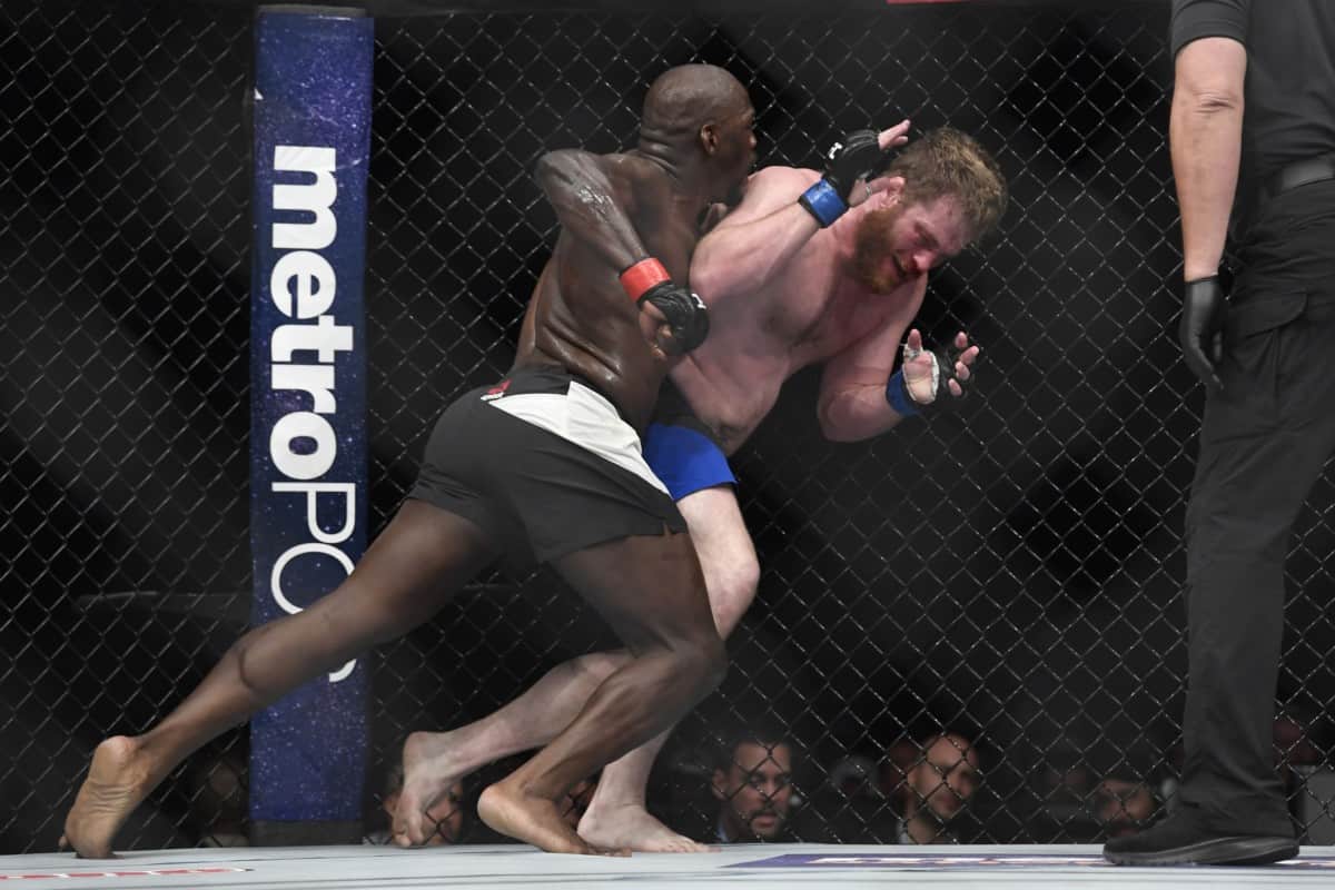 Jared Cannonier Finishes Tough Nick Roehrick In Las Vegas