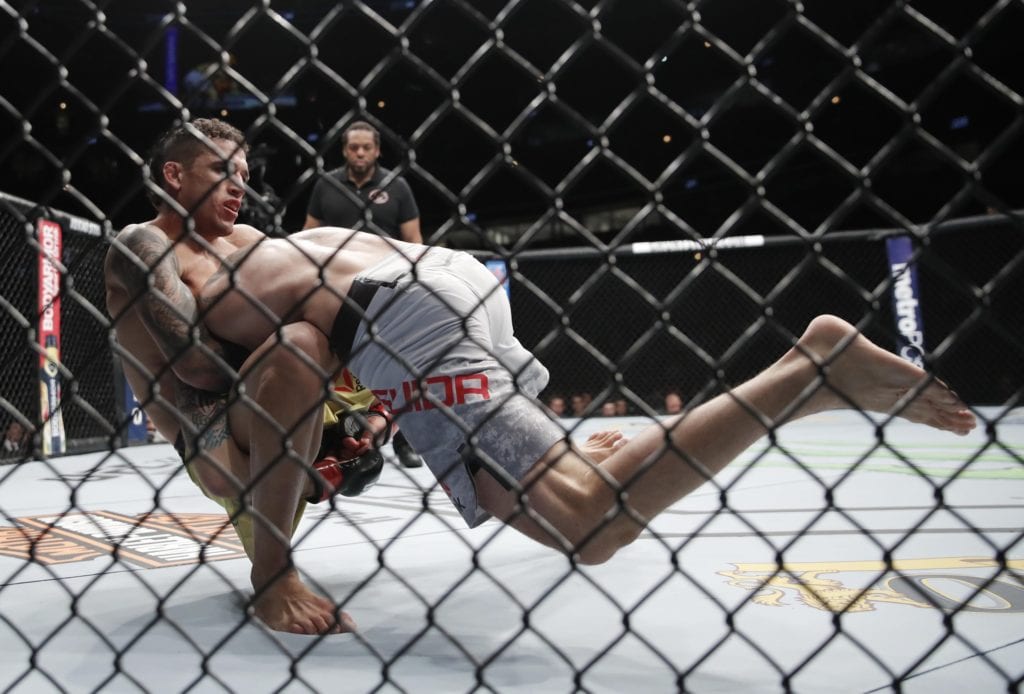Highlights: Charles Oliveira Scores Another Brutal Sub To Kick Off UFC 225 Highlights: Charles Oliveira Scores Another Brutal Sub To Kick Off UFC 225