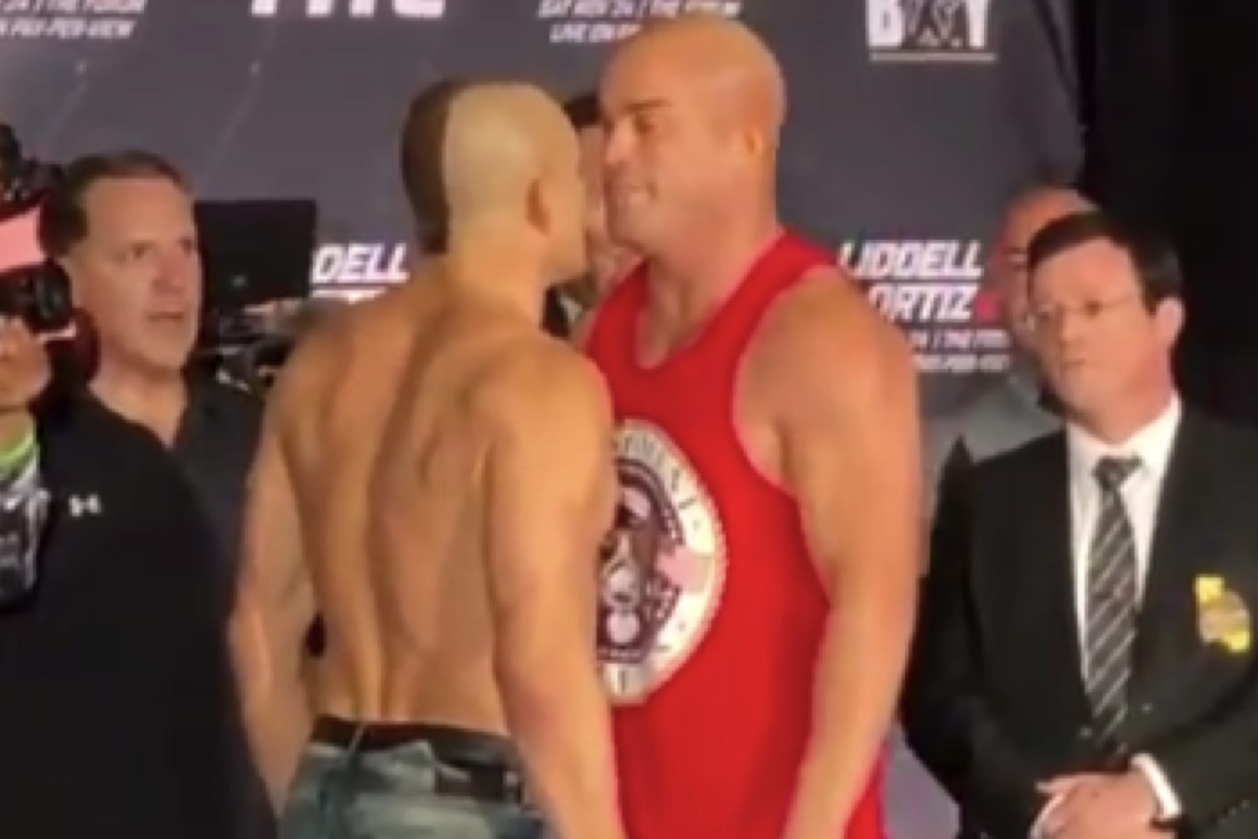 Video: Check Out Chuck Liddell & Tito Ortiz's Final Staredown Video: Check Out Chuck Liddell & Tito Ortiz's Final Staredown