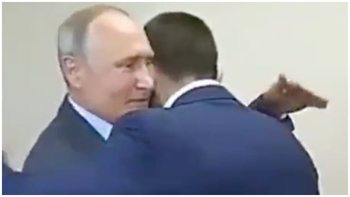 Video: Khabib Nurmagomedov Meets Vladimir Putin Following UFC 242 Win Video: Khabib Nurmagomedov Meets Vladimir Putin Following UFC 242 Win