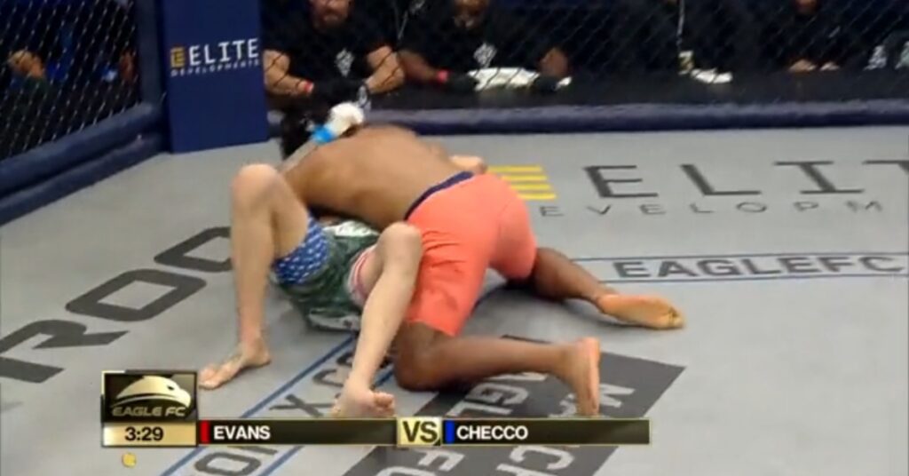 Rashad Evans Mauls Gabriel Checco In Return - Eagle FC 44 Highlights