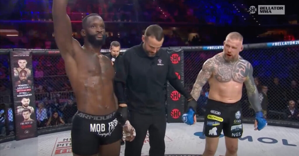 Leon Edwards' Brother, Fabian Edwards Defeats Conor McGregor Teammate ...