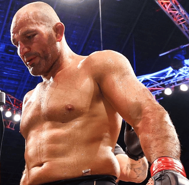 VIDEO | Two Fighters Brawl After Decision At KSW 58