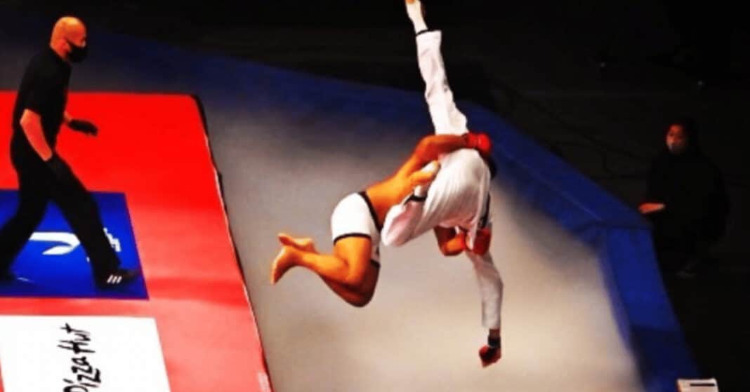 Watch | Marcus Aurelio Shockingly TKO's Opponent With A Slam Into A ...