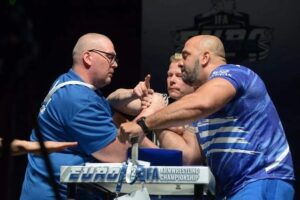 Arm Wrestling - From Grip To Glory