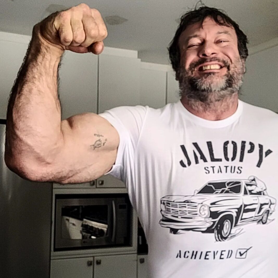 Devon Larratt: The World's Top Arm Wrestler