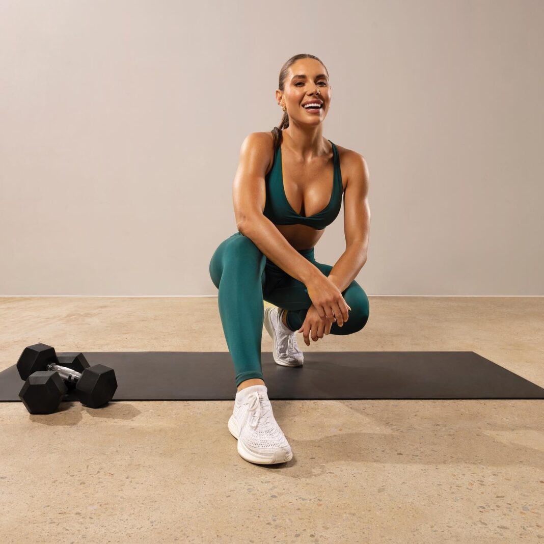 Top Female Fitness Models [Updated List 2025]