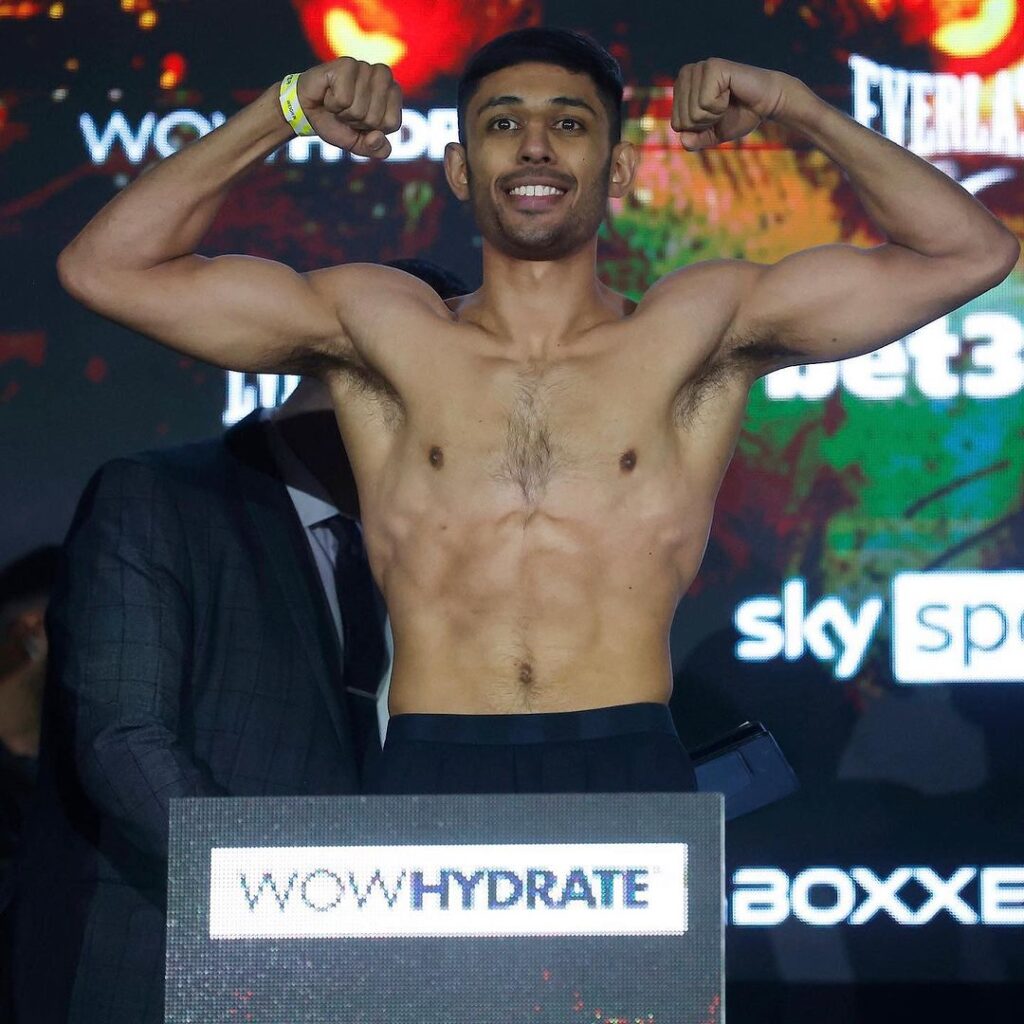 5 Kickboxers With College Degrees