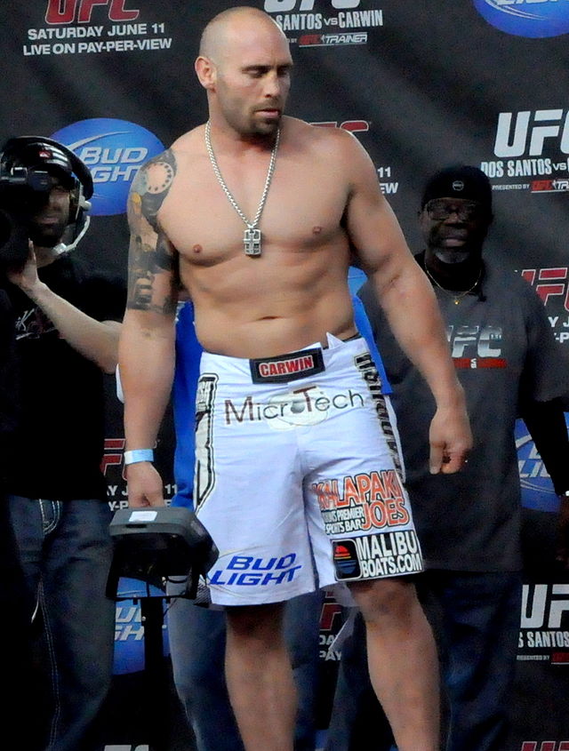 5 UFC Fighters With College Degrees