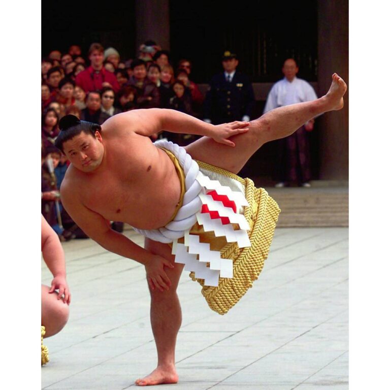 Best Sumo Wrestlers Of All Time