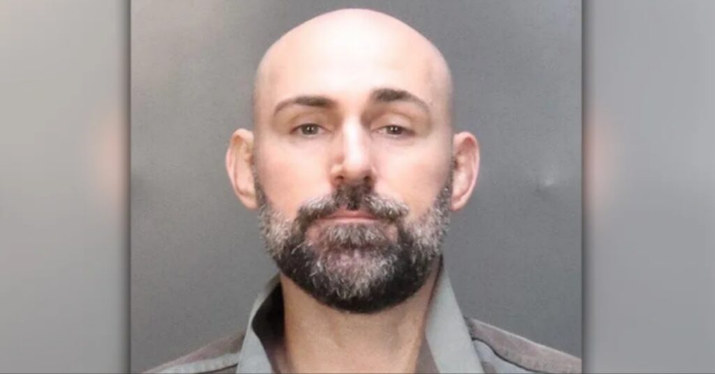 Joe Rogan Isn’t A Fan Of Ric Flair's 'dumb' Signature Wrestling Move ...