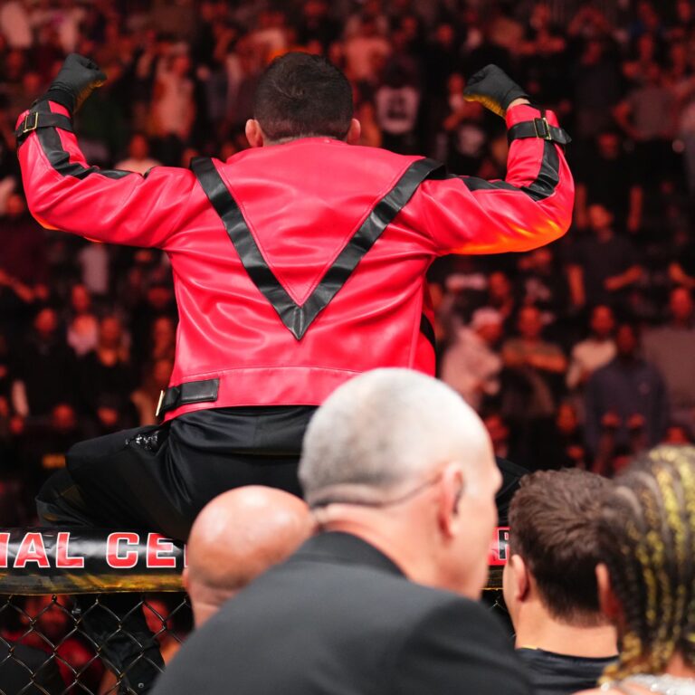 Video - UFC CBO Hunter Campbell Couldn't Help But Laugh After Merab ...