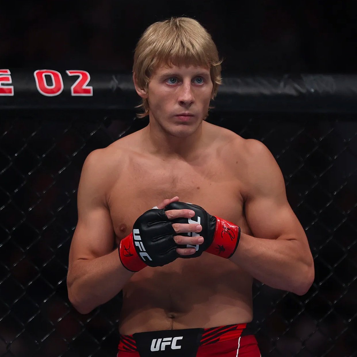 UFC Fighter Paddy Pimblett Sets New Chicken Wings Eating Record