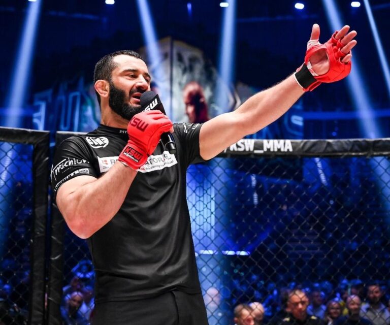 Mamed Khalidov Scores Stunning Armbar Submission Win Over Adrian ...