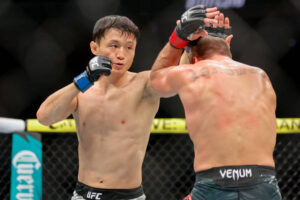 Doo Ho Choi Stops Nate Landwehr With Impressive Win In Octagon Return ...