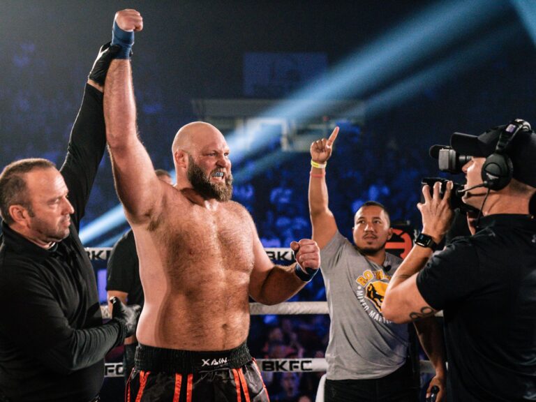 Ben Rothwell Knocks Mick Terrill Out Cold In 36 Seconds To Win ...