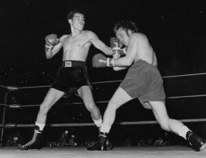 Top 5: The Best Mexican Boxers Of All-Time - Who Are The Best Mexican ...