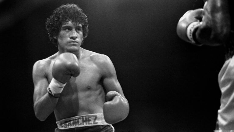 Top 5: The Best Mexican Boxers Of All-Time - Who Are The Best Mexican ...