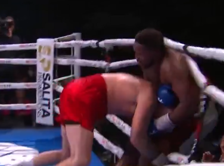 Watch: Skylar Lacy Disqualified After Tackling Brandon Moore In Bizarre ...