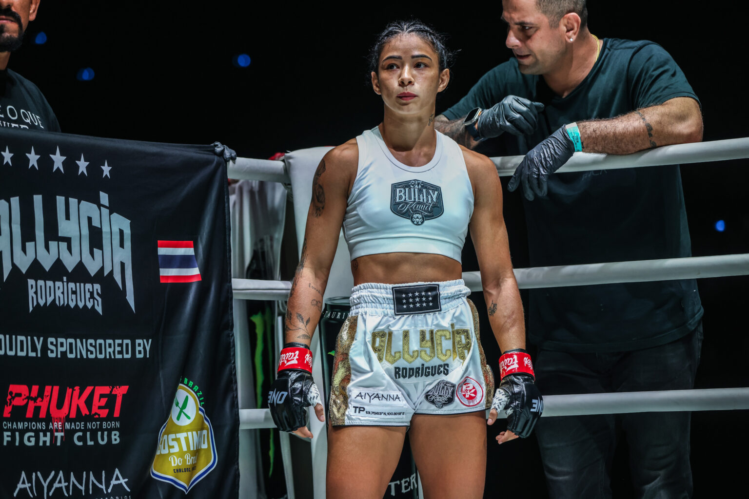 Allycia Hellen Rodrigues Forces Marie McManamon To Quit On Her Stool ...