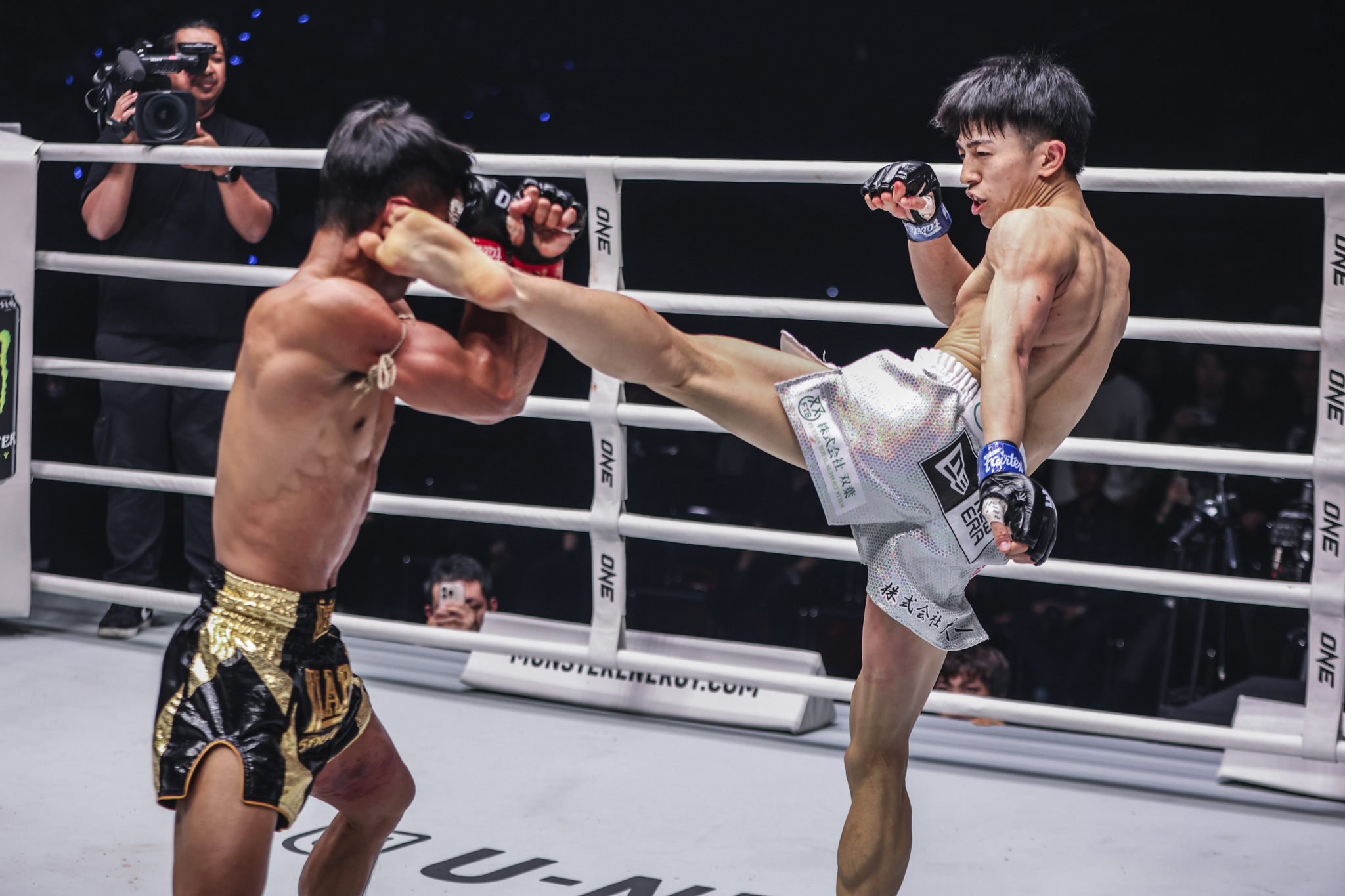 Nadaka Yoshinari Gets Brutal Knockout In Debut - ONE 172