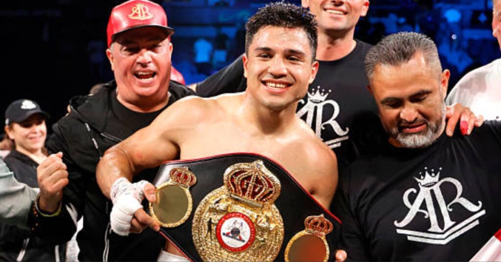 Armando Resendiz Stuns Caleb Plant, Scores Split Decision To Win WBA ...