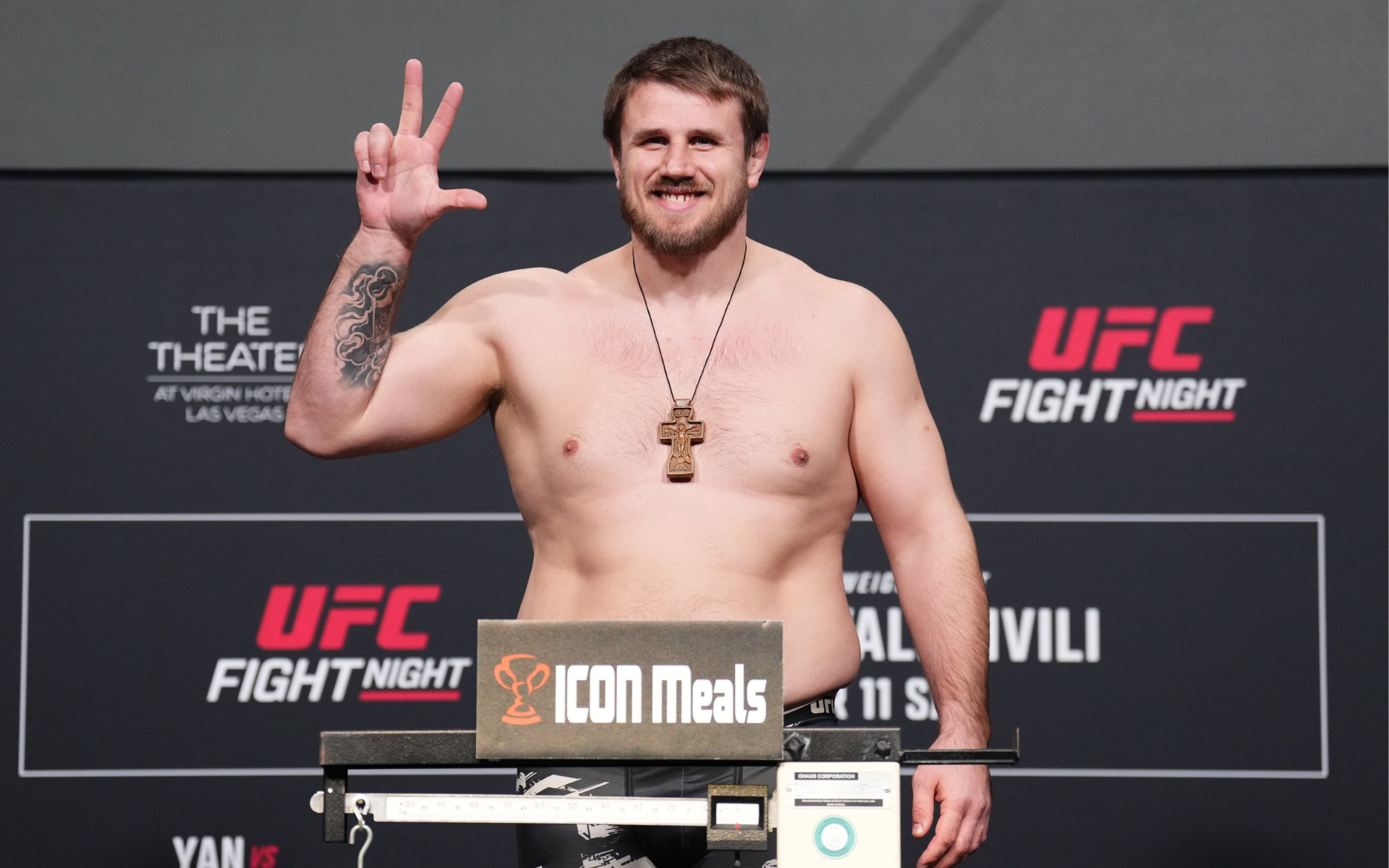 Alexander Romanov Fills Kyle Snyder Vacancy For Big RAF 2 Card