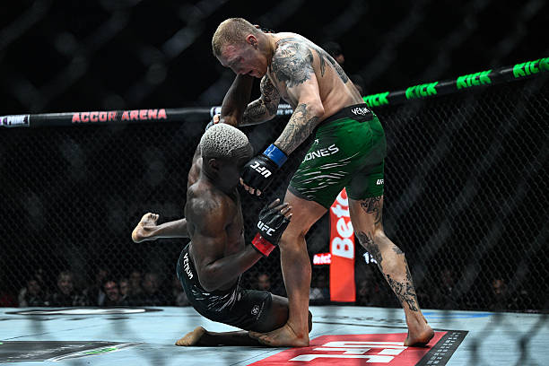 Mason Jones Pulls Off Jaw-Dropping Come-From-Behind TKO - UFC Paris ...