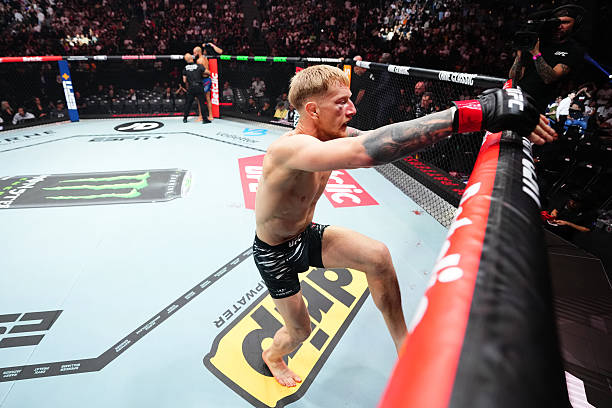 Sam Patterson Dominates Trey Waters For Fourth Straight First-Round ...