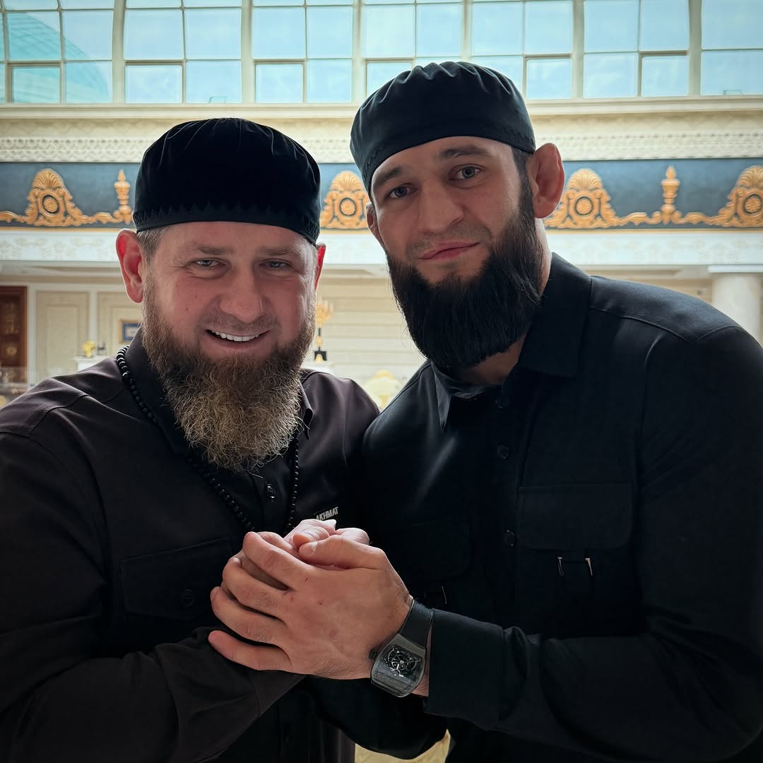 Sean Strickland SLAMS "Coward" Khamzat Chimaev Over Fleeing His Nation