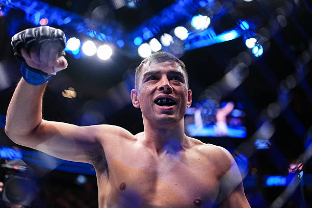 Manuel Torres Stuns Grant Dawson With Jaw-Dropping Knockout - UFC 323 ...