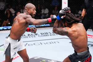 King Green Outguns Lance Gibson Jr. In Close Split Decision Victory ...