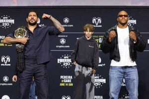 Alex Pereira Sends Bold Message To Jon Jones And Tom Aspinall Ahead Of ...